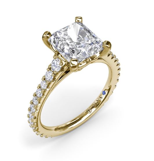 Round Diamond Engagement Ring with Graduated Shank – Hale's Jewelers